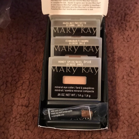 Mary Kay | Makeup | Mary Kay Eye Kit For Hazel Eyes New In Box | Poshmark